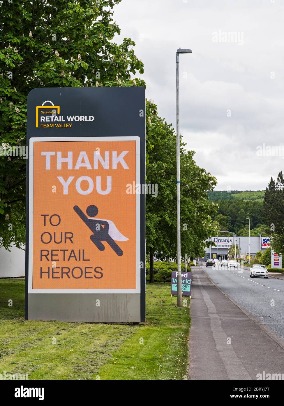 Retail heroes thank you sign at the entrance to a retail estate Stock ...