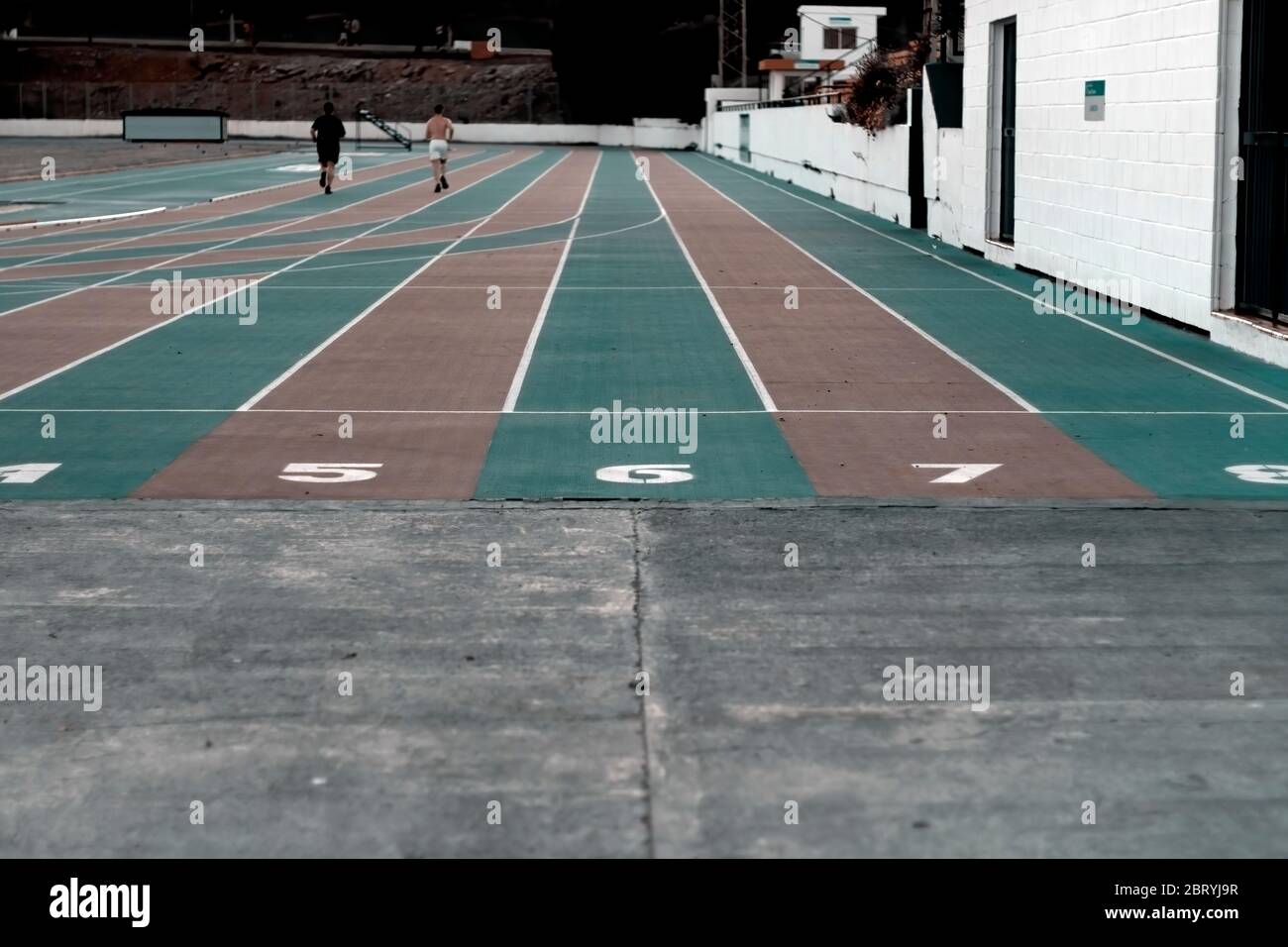Running track lanes finish hi-res stock photography and images - Alamy