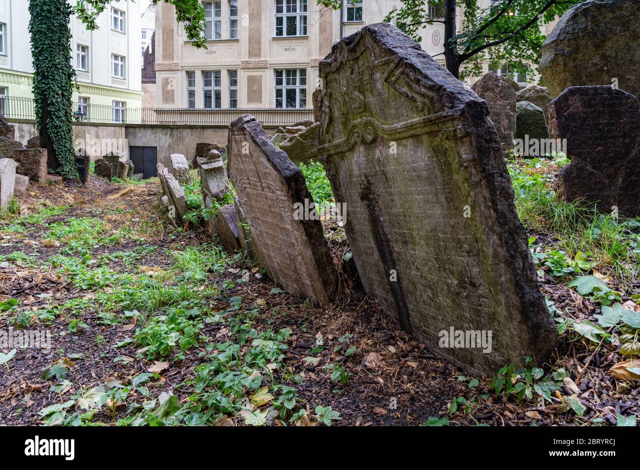 Old Jewish Cemetery Prague in Czech Republic Stock Photo - Alamy