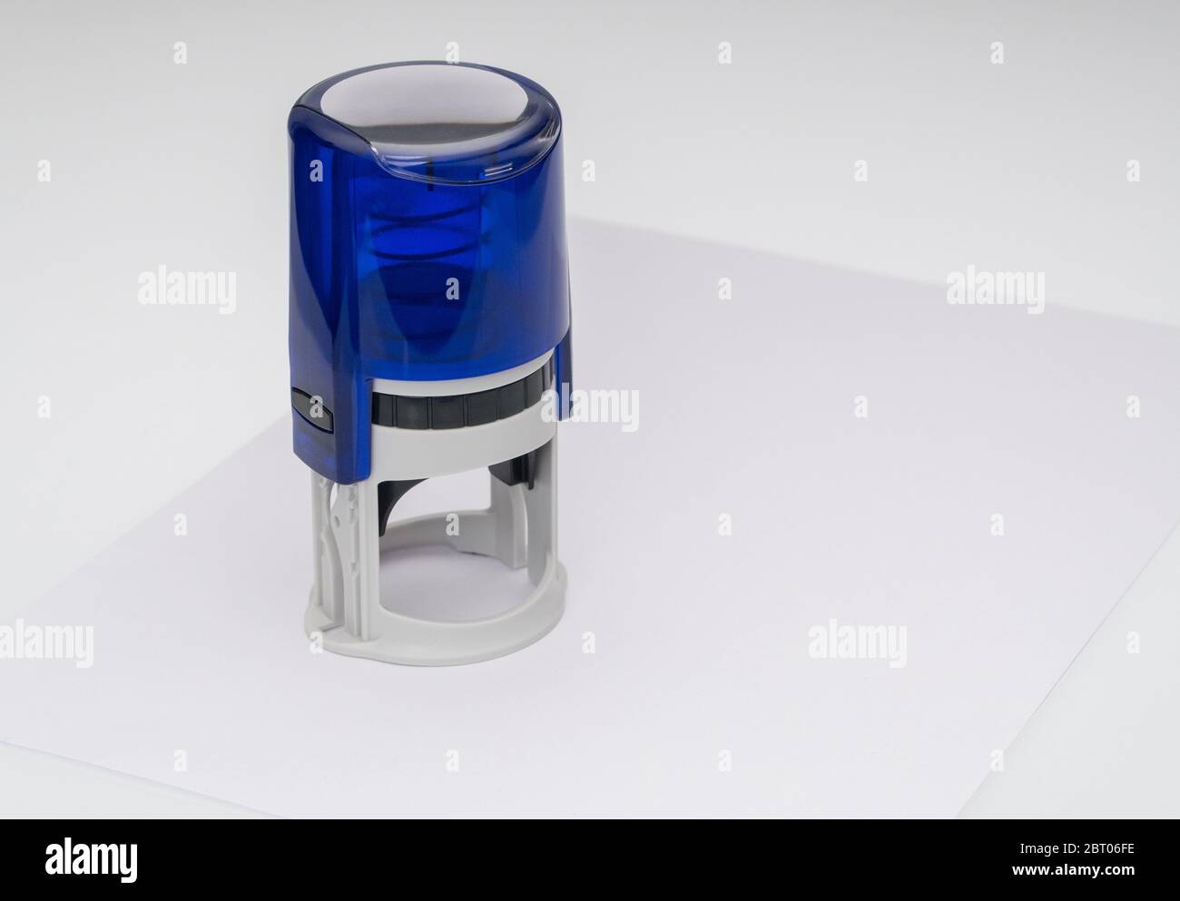 Rubber sheet hi-res stock photography and images - Alamy