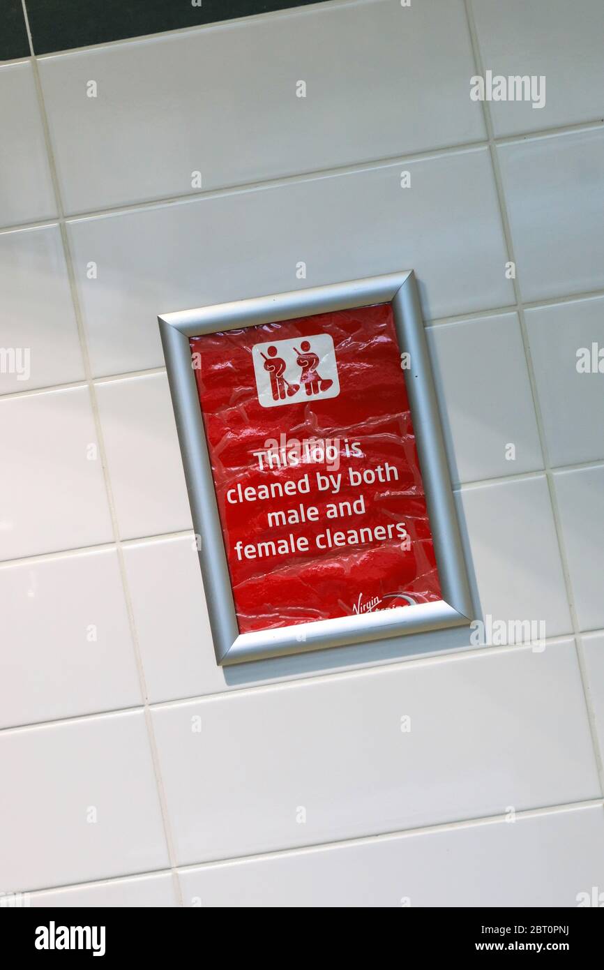 Male and female toilet sign hi-res stock photography and images - Alamy