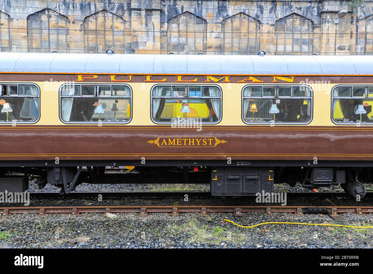 Pullman Coach Side View Green