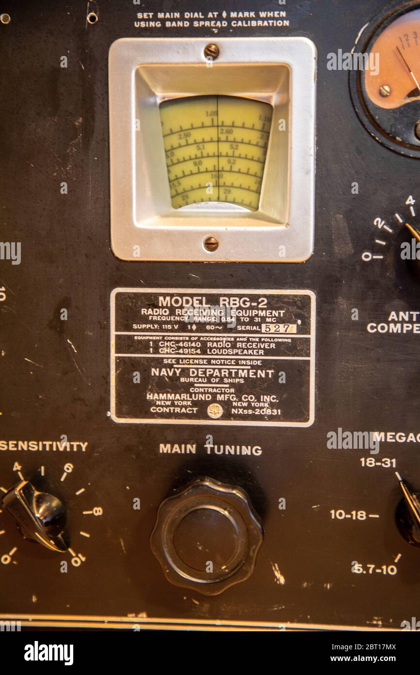 Radio signaling hi-res stock photography and images - Alamy