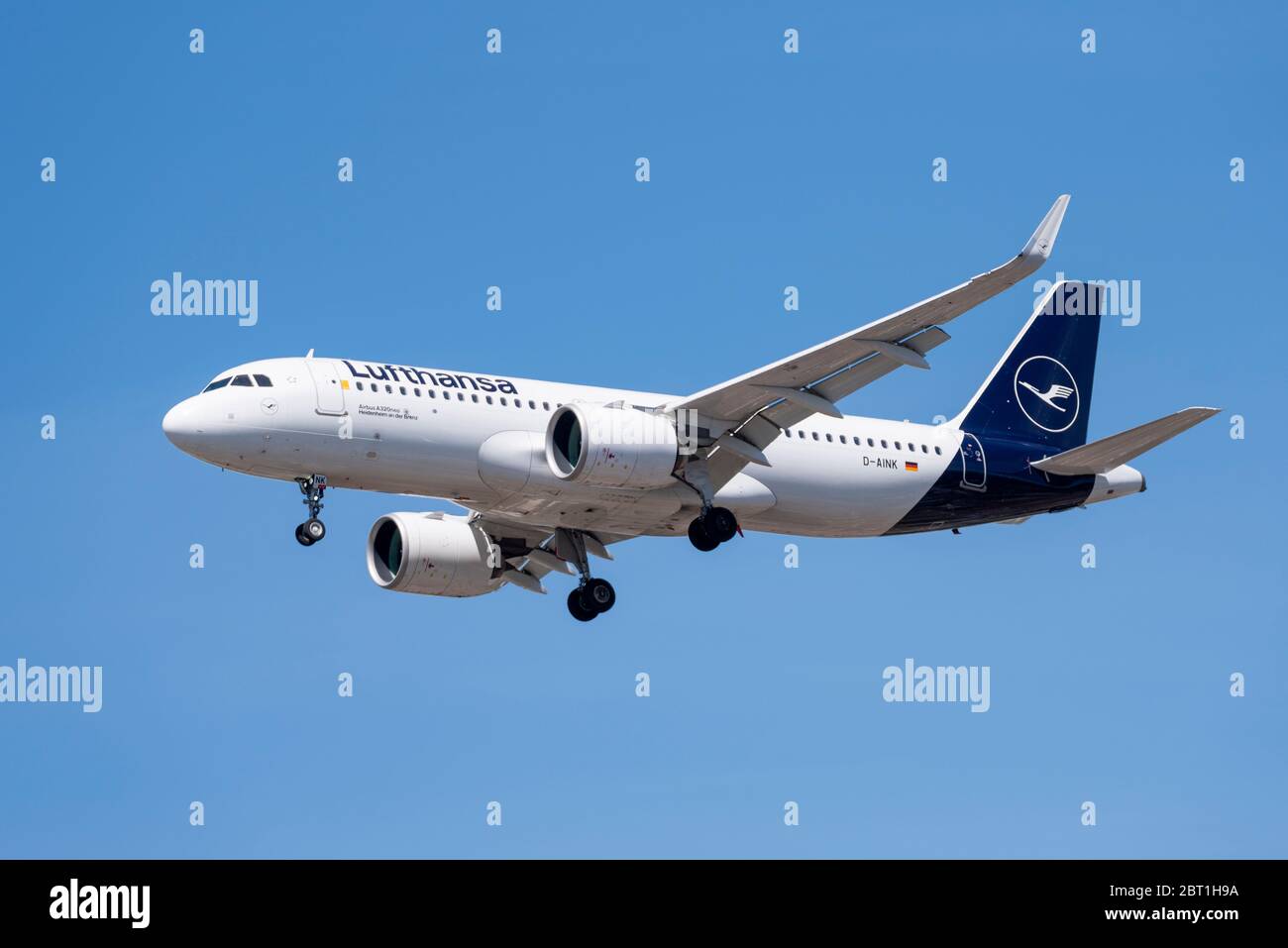 Lufthansa Airbus A320NEO jet airliner plane landing at London Heathrow ...