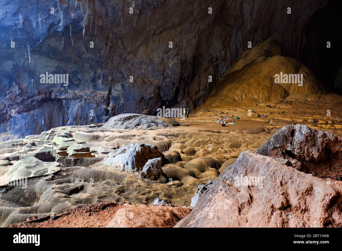 Potholing cave hi-res stock photography and images - Alamy