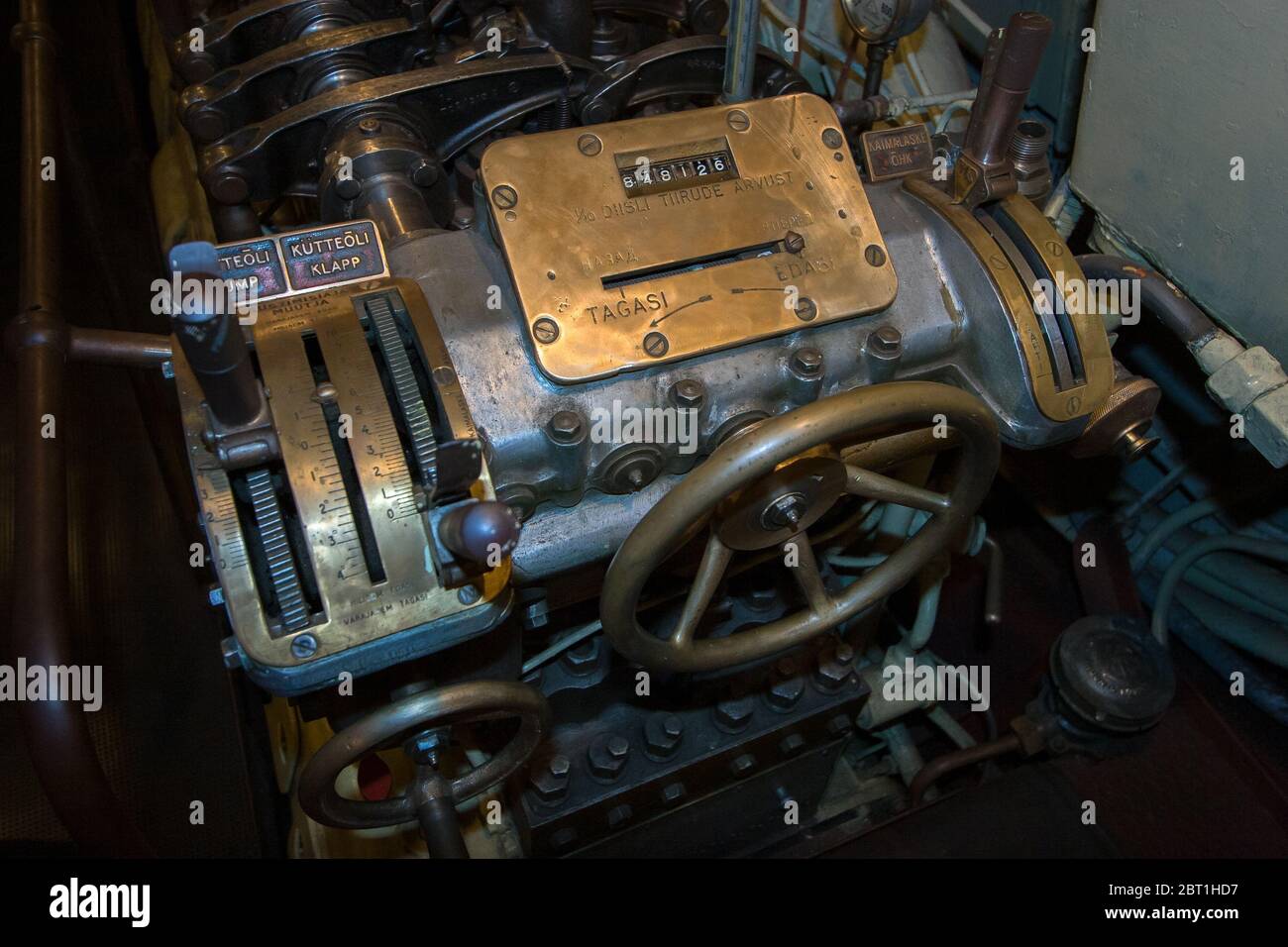 Engine submarine hi-res stock photography and images - Alamy