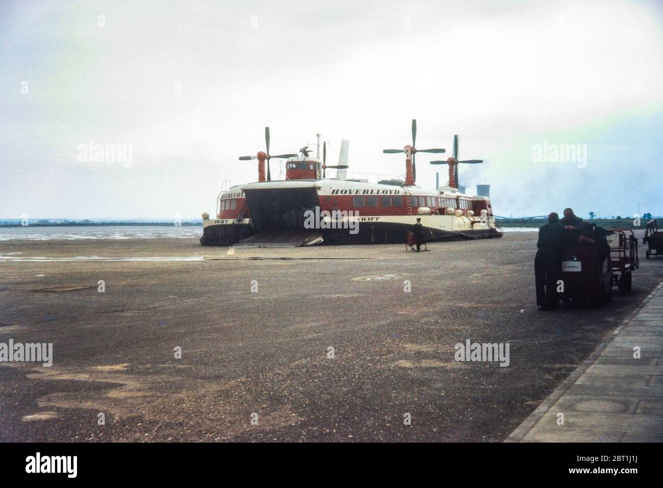 Hoverlloyd Swift at Pegwell Bay, Ramsgate, Kent, August 1970. SR.N4 ...