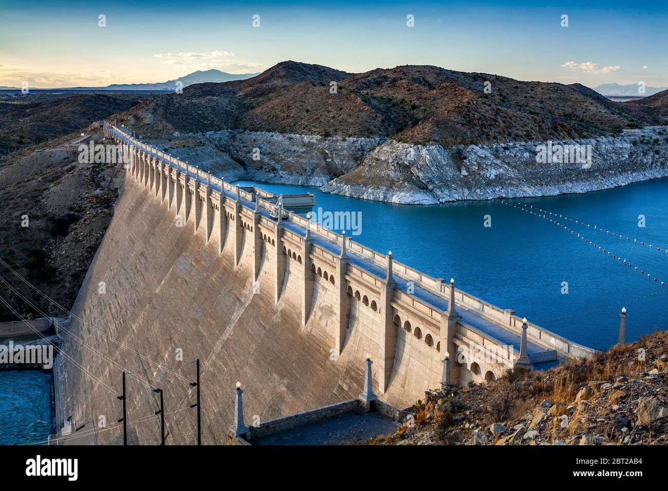 Elephant butte dam hi-res stock photography and images - Alamy