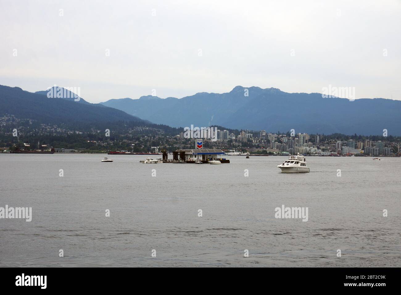 Waterplanes in the harbour of Vancouver, B.C Stock Photo - Alamy