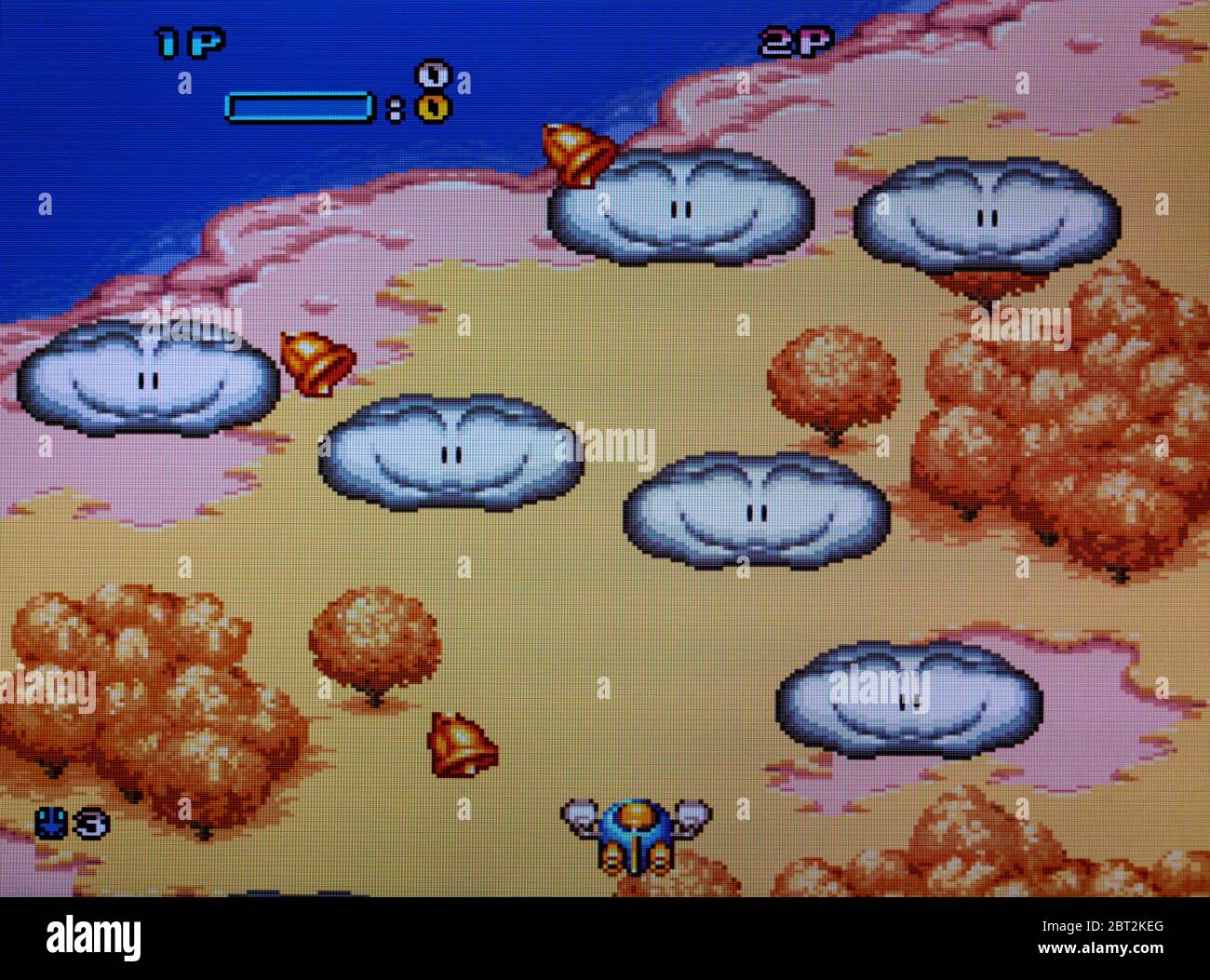 Pop 'n TwinBee Twin Bee - SNES Super Nintendo - Editorial use only ...