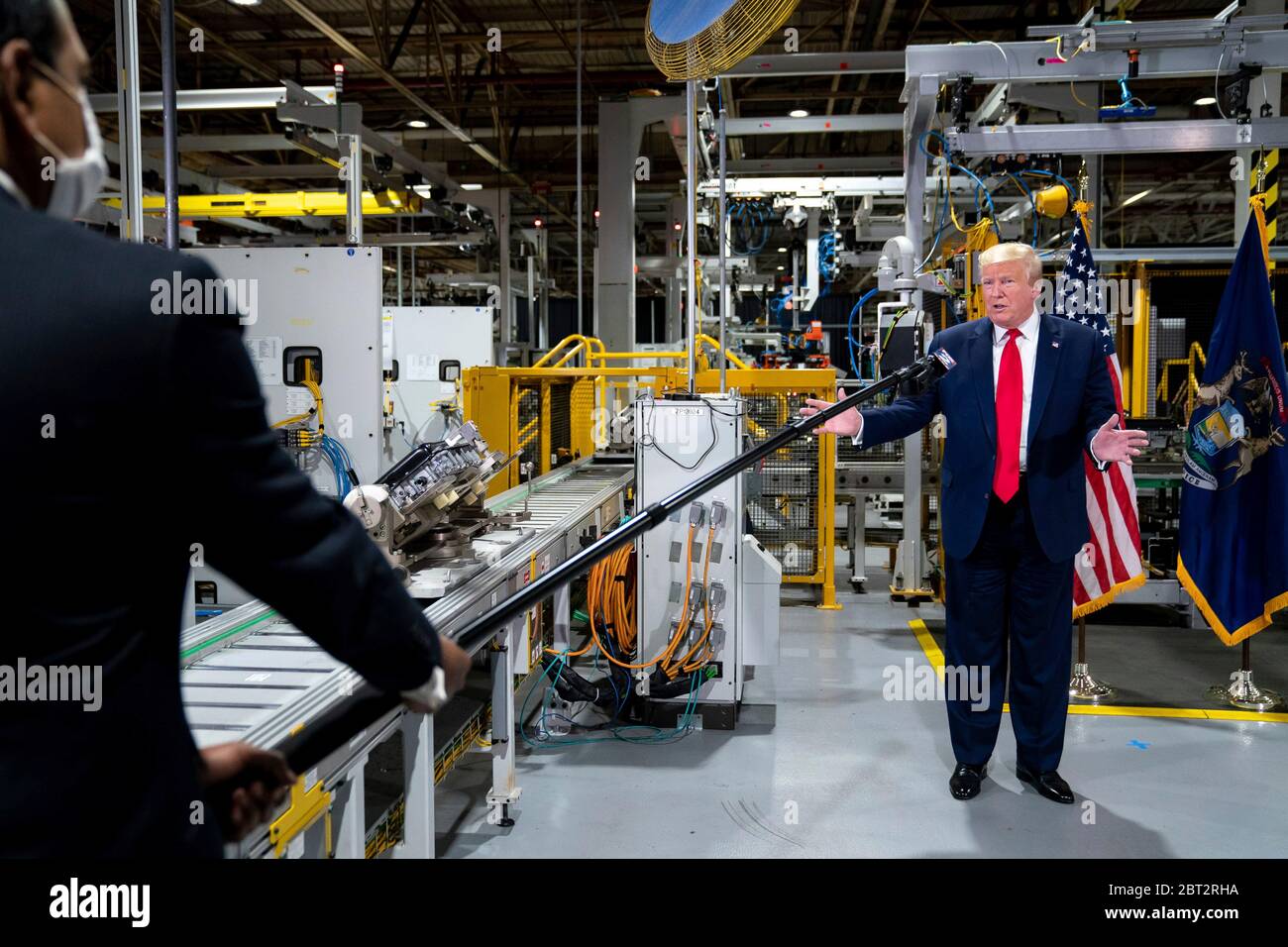 Ford factory tour hi-res stock photography and images - Alamy