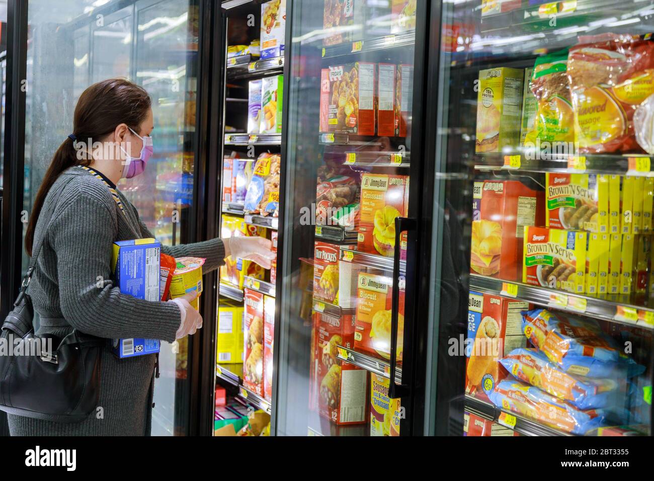 Walmart supermarket Los Angeles CA US 16 MAY 2020: Customer in a ...
