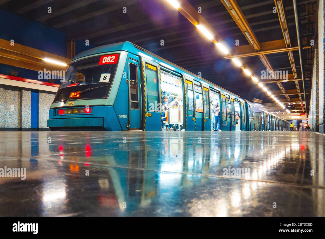 SANTIAGO, CHILE - JANUARY 2015: A Santiago Metro train at Universidad ...