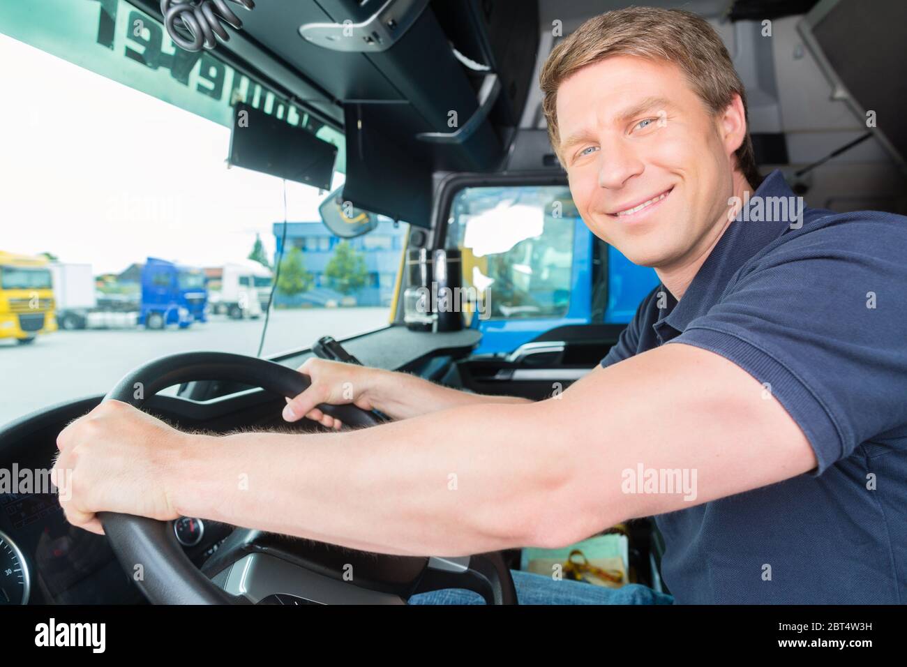 logistics, vehicle, warehouse, conveyance, freight, truck, lorry, man ...