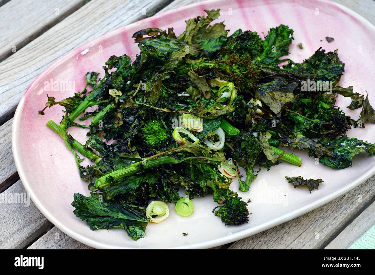Broccoli rabe hi-res stock photography and images - Alamy