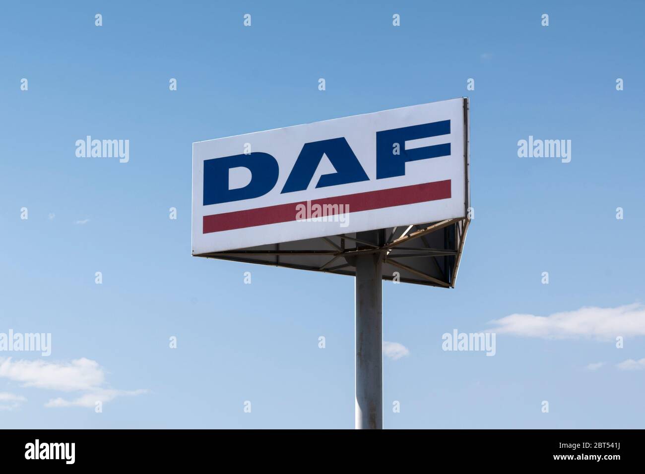 Daf logo hi-res stock photography and images - Alamy