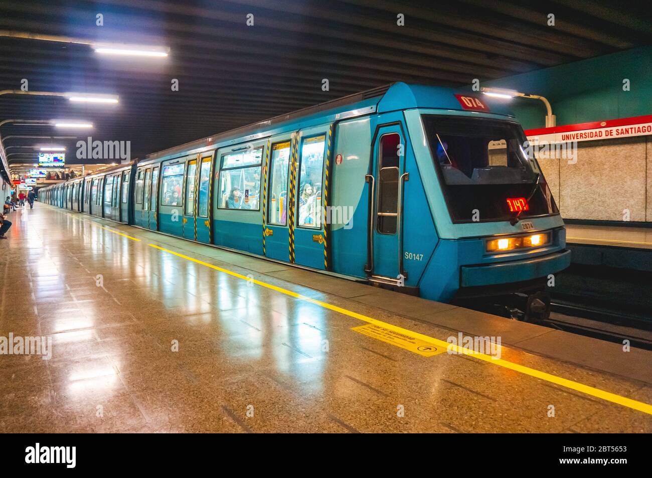 Tren de ns hi-res stock photography and images - Alamy