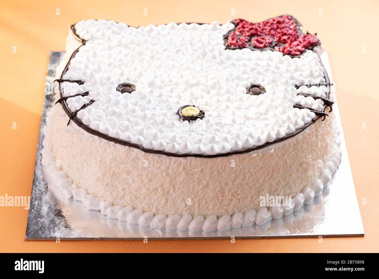 Hello Kitty Square Birthday Cake