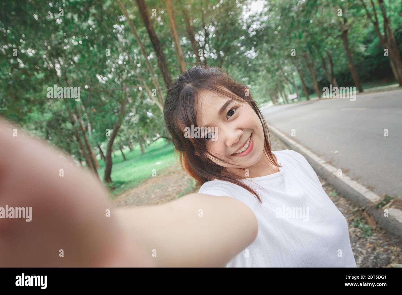 Check hand hi-res stock photography and images - Alamy