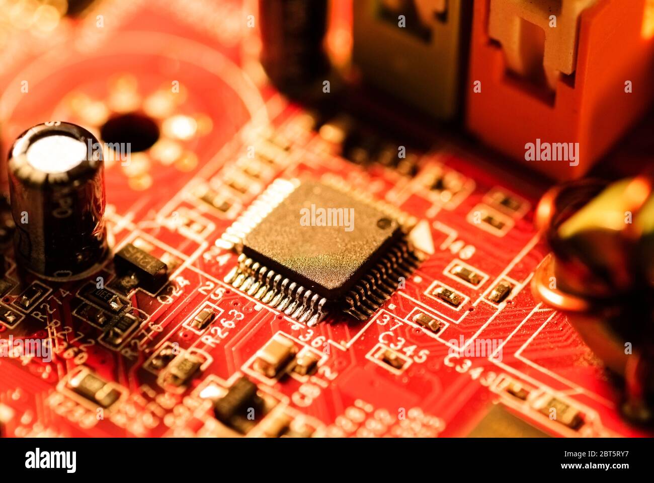 Computer chip hi-res stock photography and images - Alamy