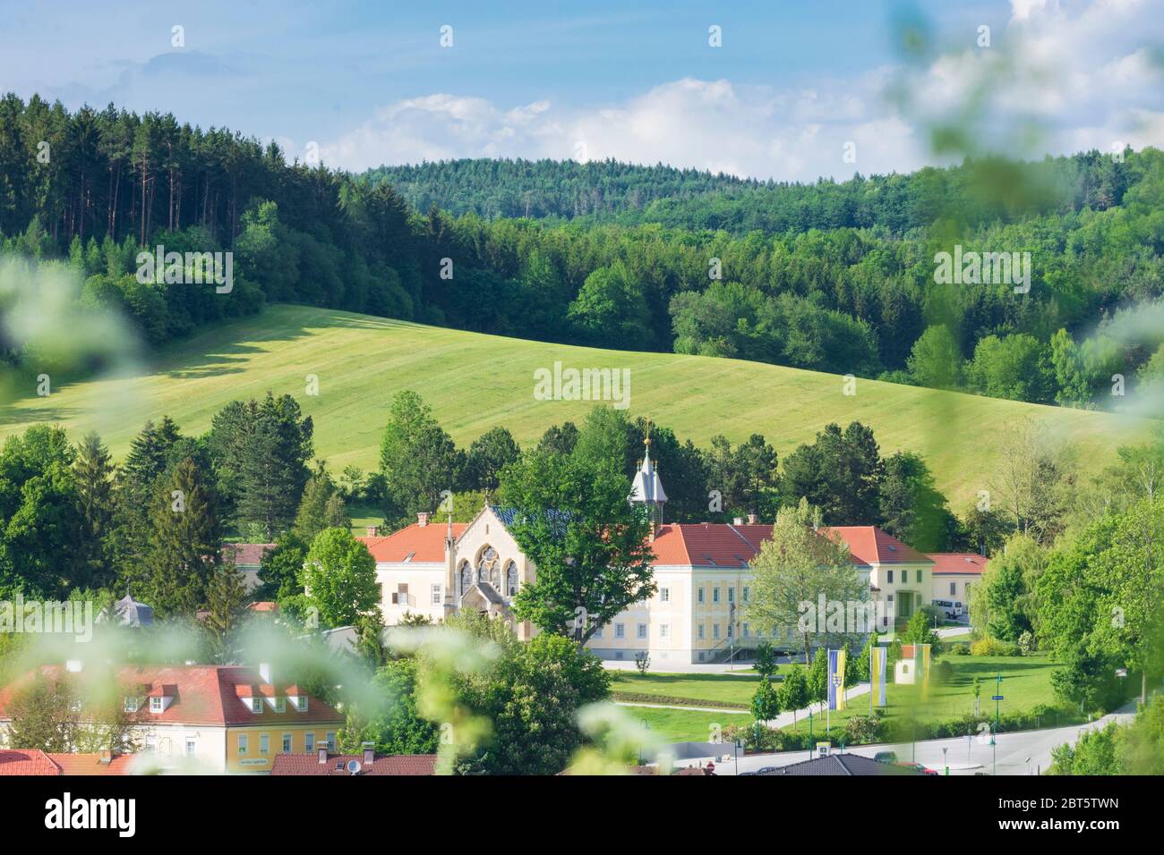 Alland: Schloss Mayerling Castle, flowers, in Wienerwald, Vienna Woods ...