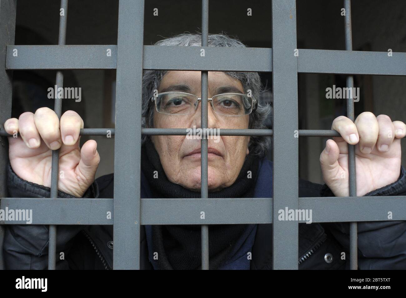 Prisoner locked up hi-res stock photography and images - Alamy