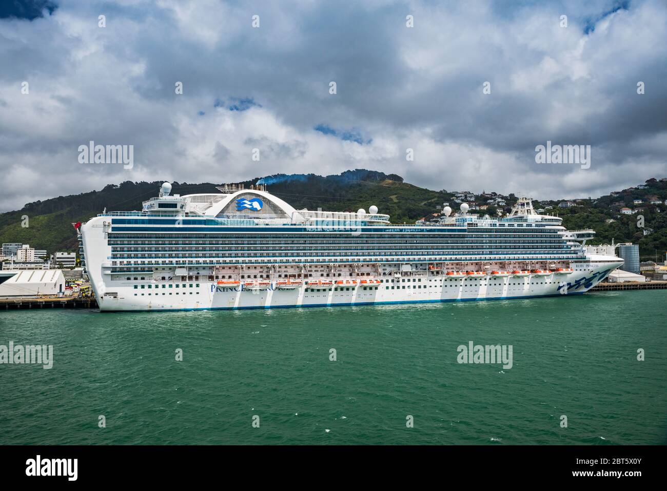 Aotea quay hi-res stock photography and images - Alamy