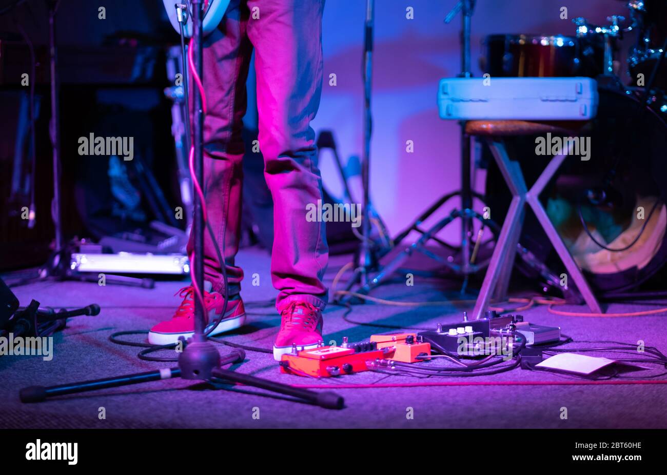Stomp stage hi-res stock photography and images - Alamy