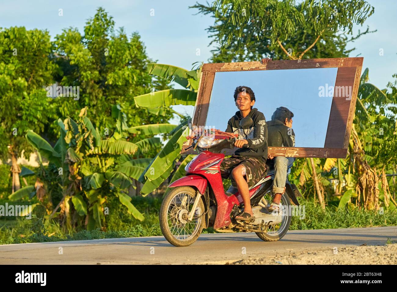 Two men ride on motorcycle hi-res stock photography and images - Alamy
