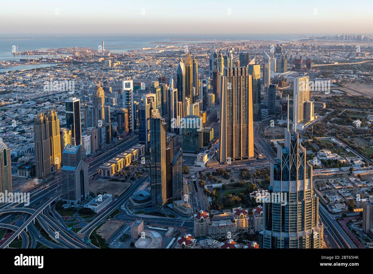 Dubai city skyline silhouette background hi-res stock photography and ...
