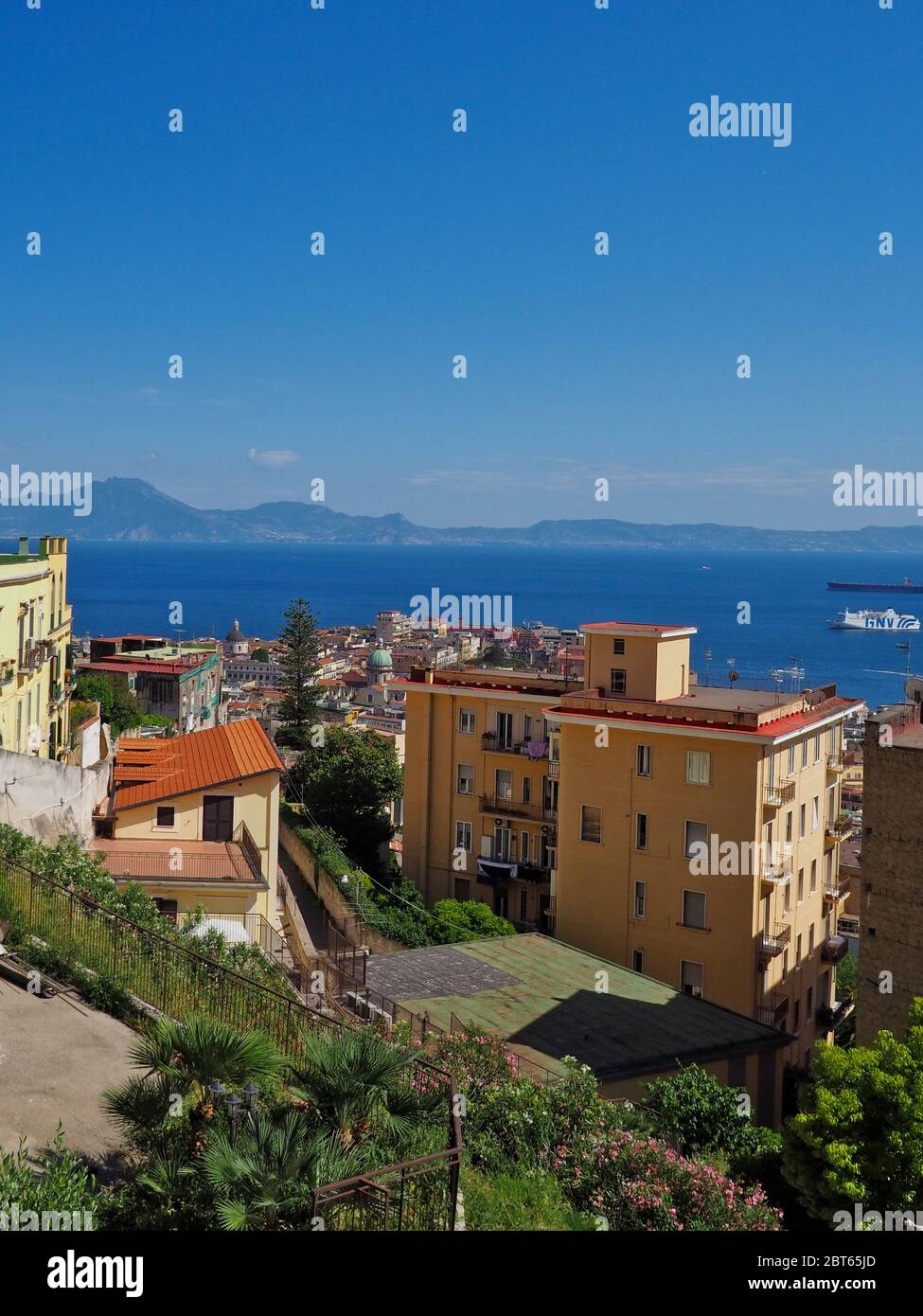 Old Naples High Resolution Stock Photography and Images - Alamy