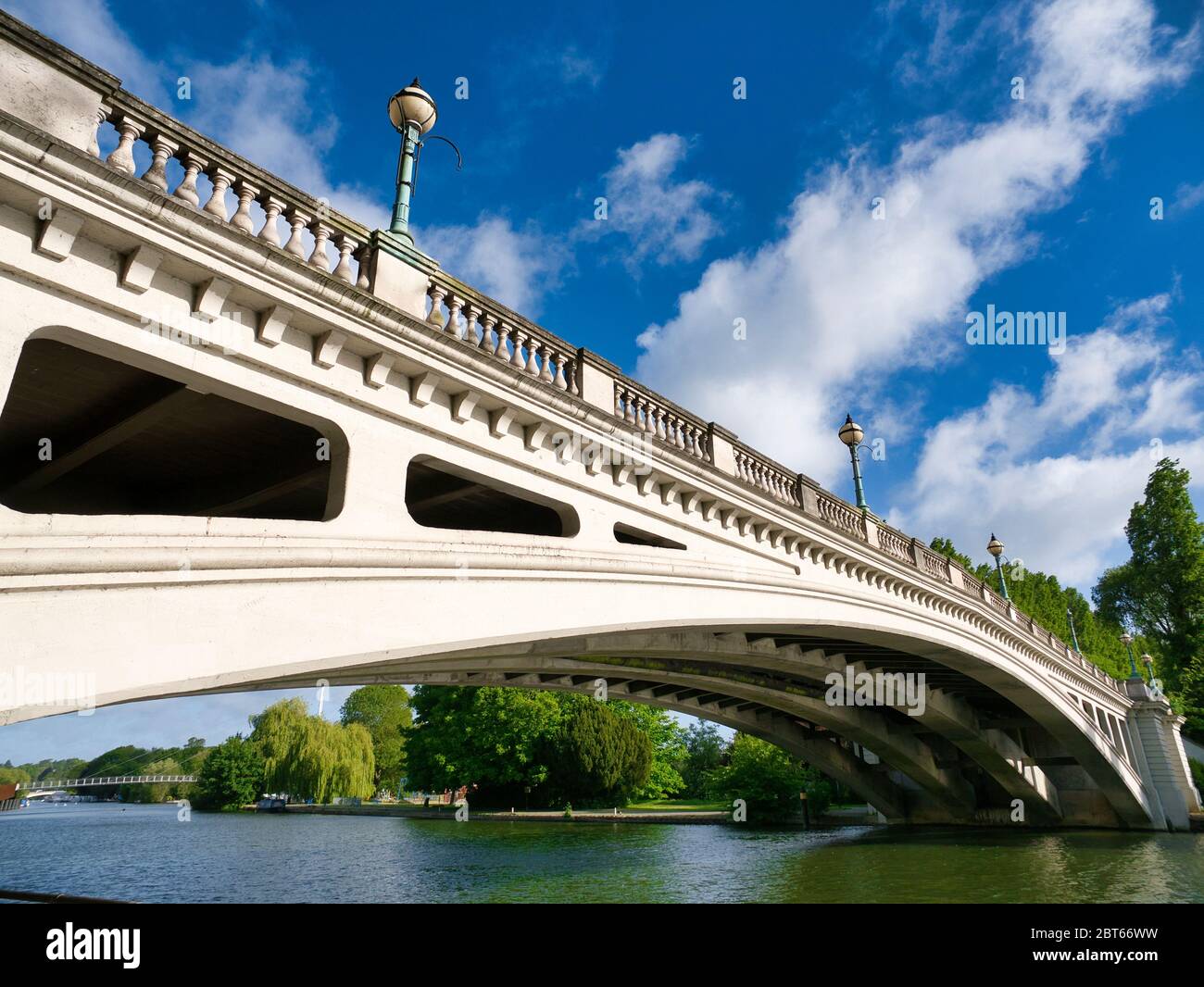 Landscape of Reading Bridge, Reading, Berkshire, England, UK, GB Stock ...