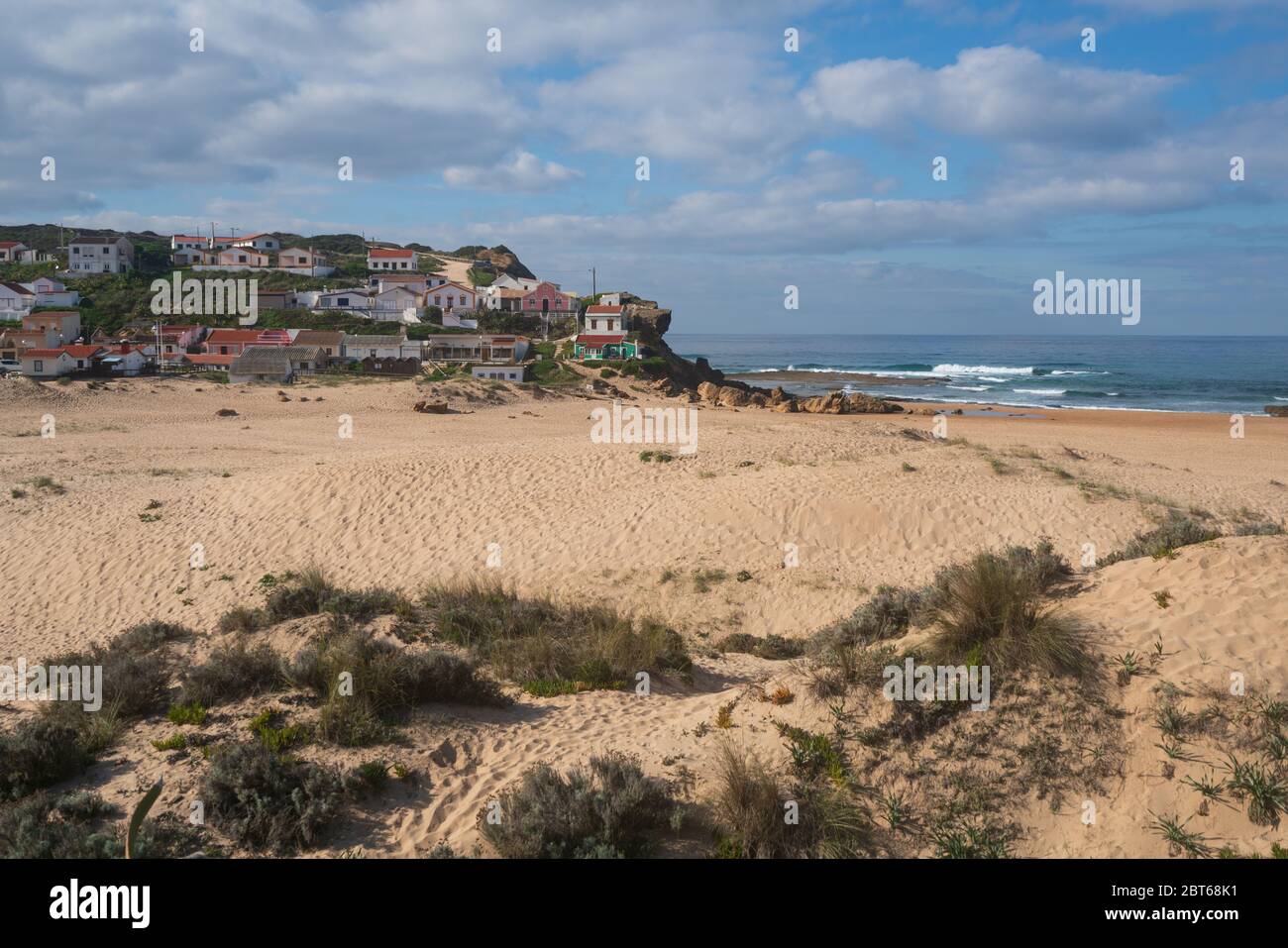 Praia de Monte Clerigo beach in Costa Vicentina, Portugal Stock Photo ...