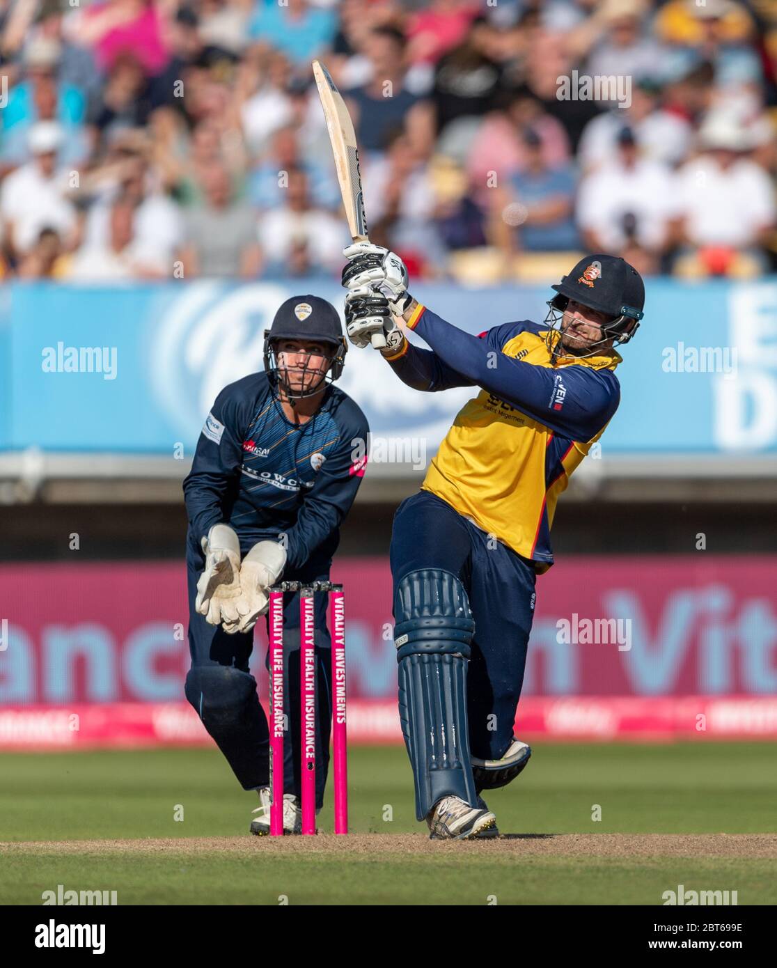 Paul walter cricket hi-res stock photography and images - Alamy