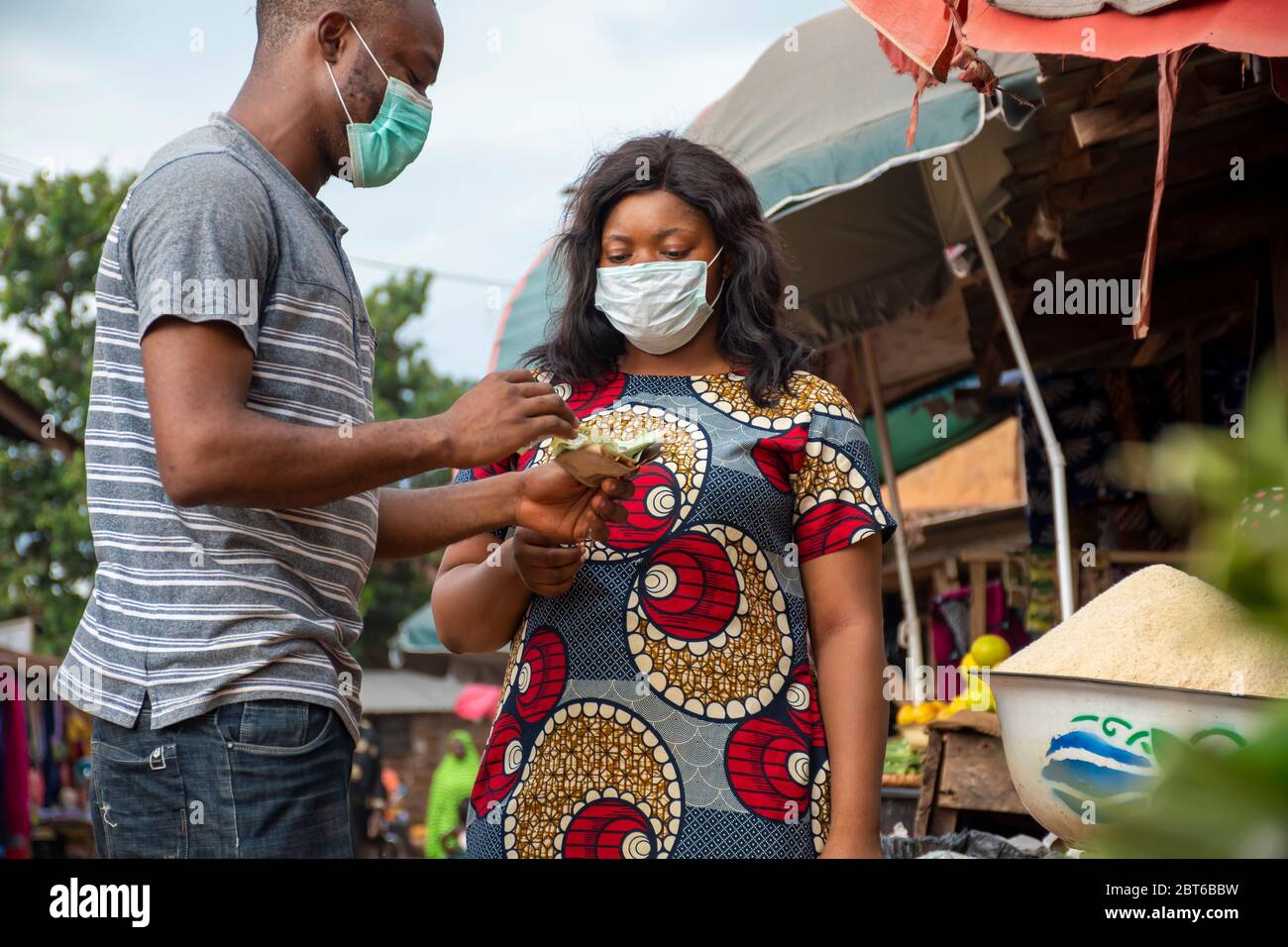 Customer counting hi-res stock photography and images - Alamy