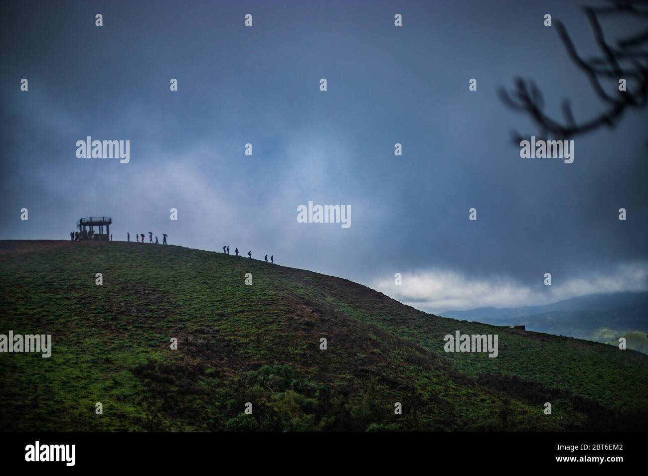 beautiful landscape view people walking on edge of hill, Mugilupete ...