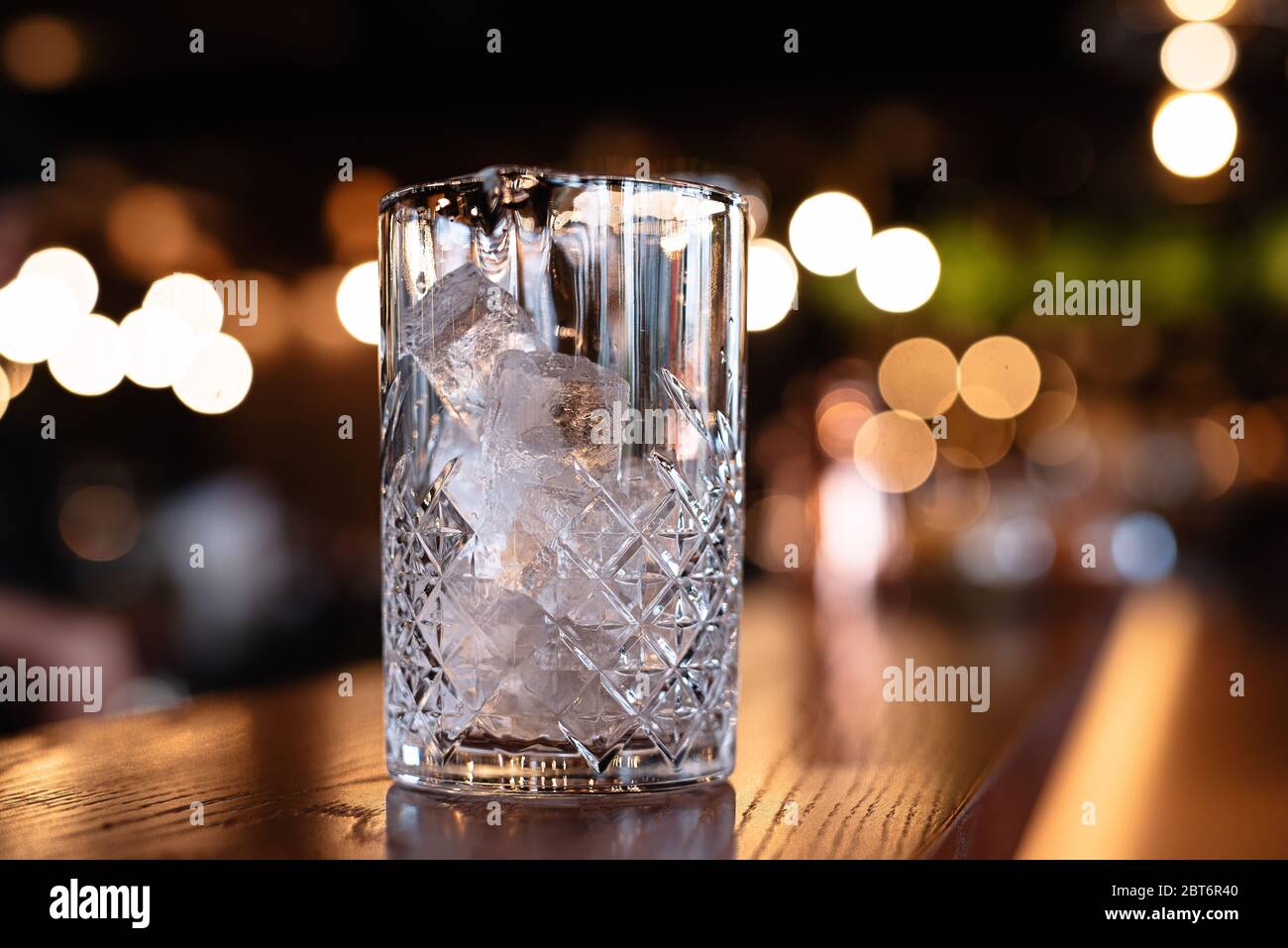 Crystal li hi-res stock photography and images - Alamy