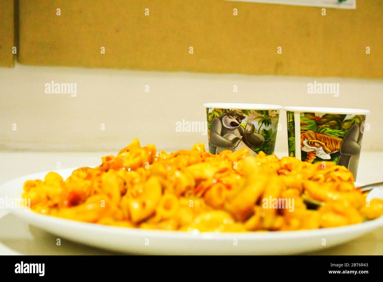 Dish to eat and drink hi-res stock photography and images - Alamy