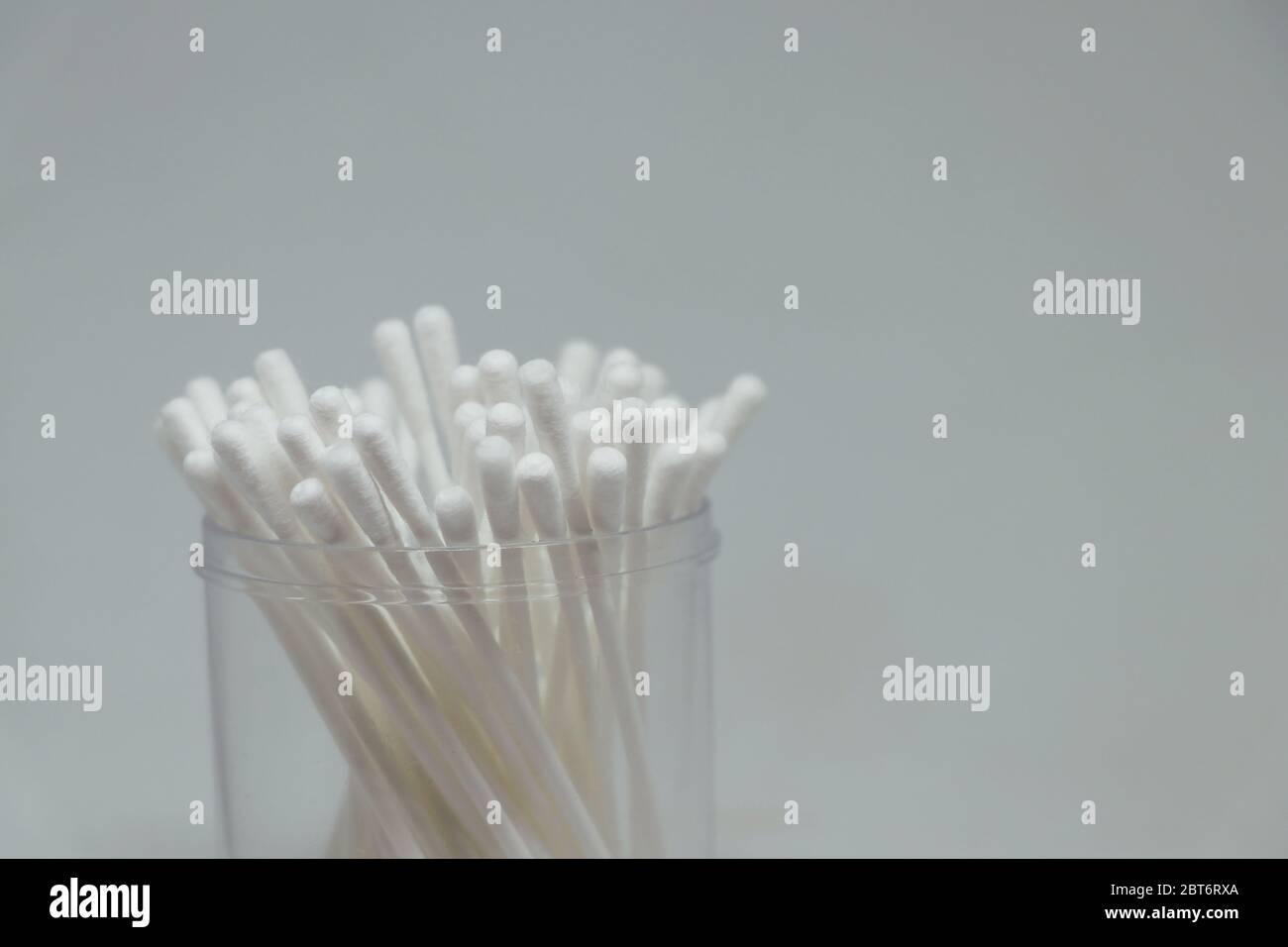 Ear picking hi-res stock photography and images - Alamy