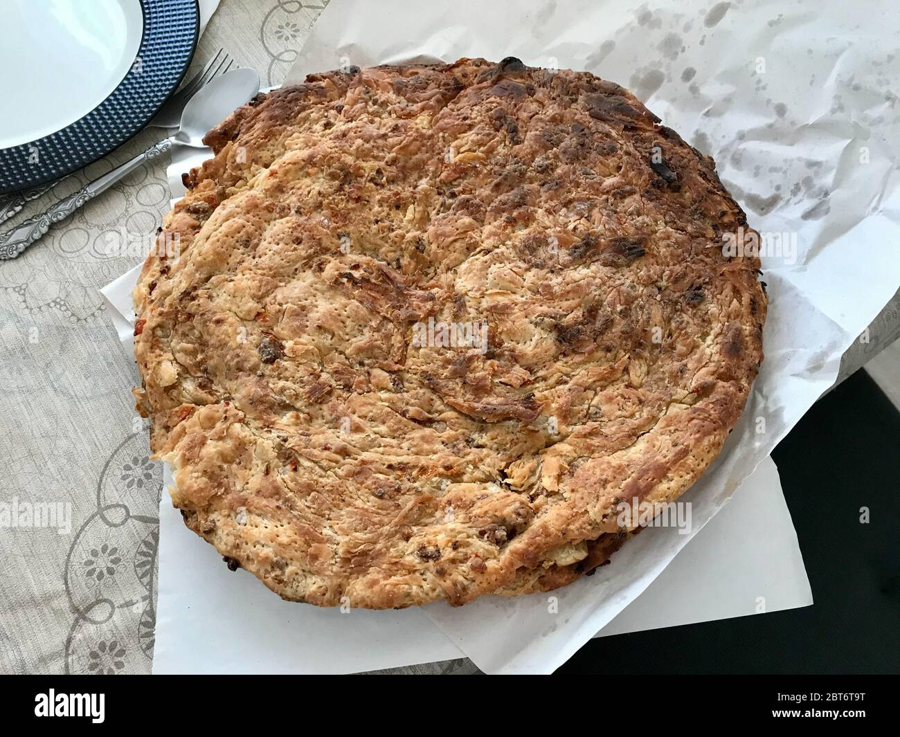 Flat Bread Turkmen Choregi Petir, Petit or Tandoori Bread with Meat ...