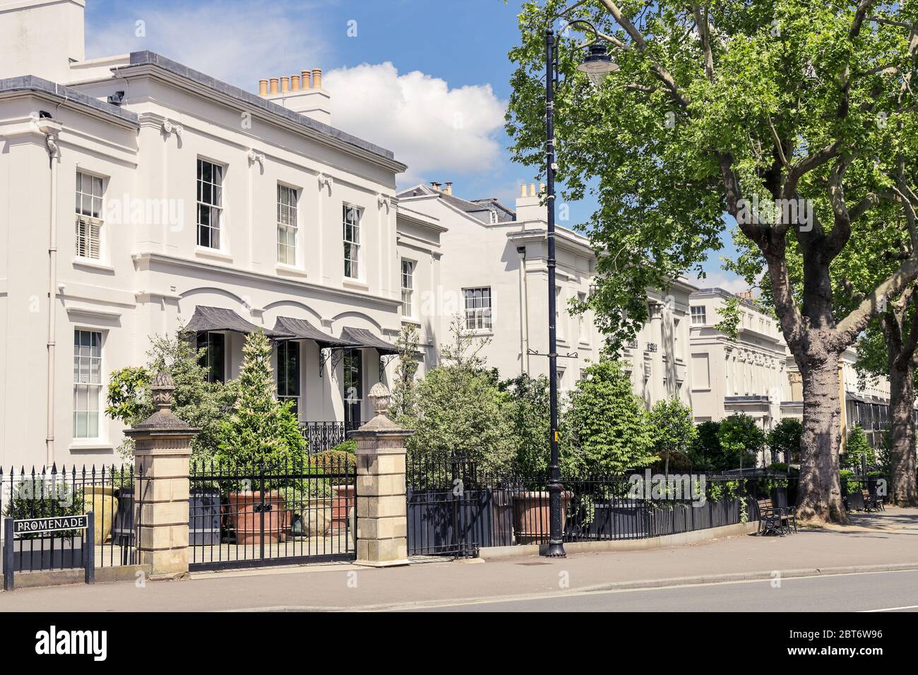 Cheltenham hi-res stock photography and images - Alamy