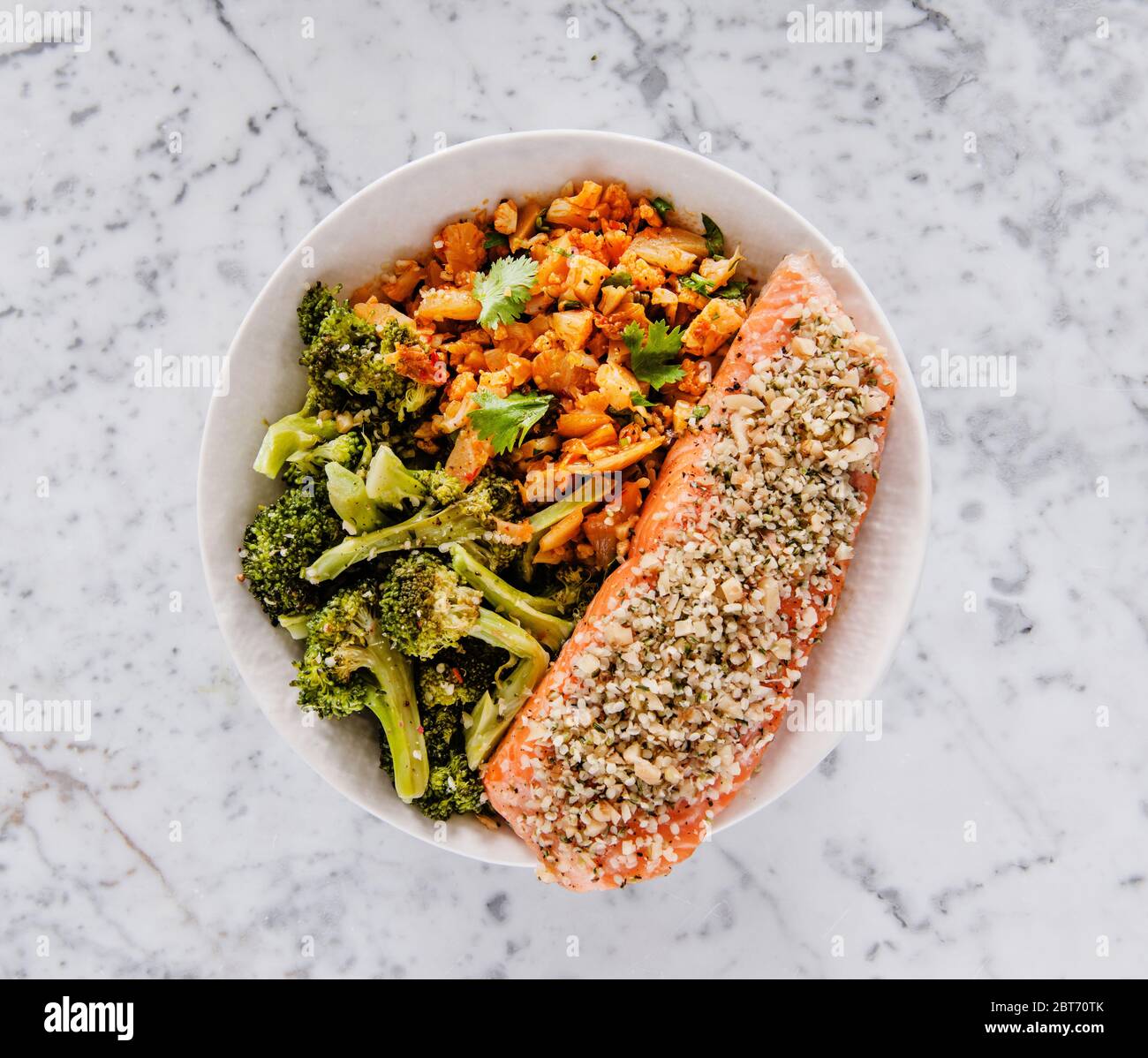 Dinner plate salmon rice broccoli hi-res stock photography and images ...