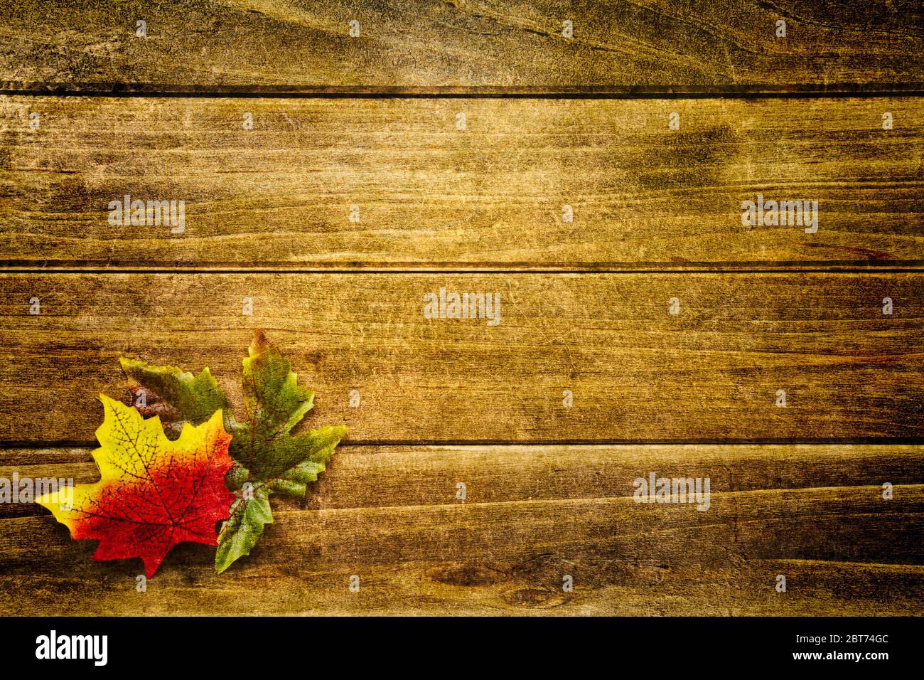 Horizontal rustic wood planks with leaves background Stock Photo - Alamy