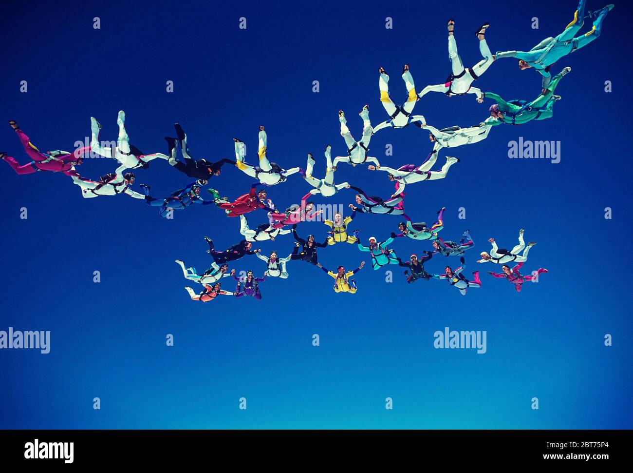 Airshow air show skydivers parachute hi-res stock photography and ...