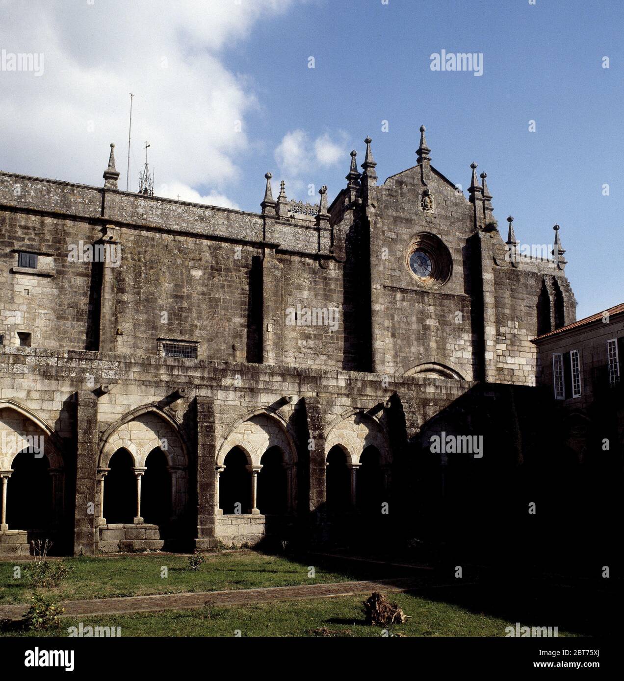 CLAUSTRO. Location: CATEDRAL. Tuy. Pontevedra. SPAIN Stock Photo - Alamy