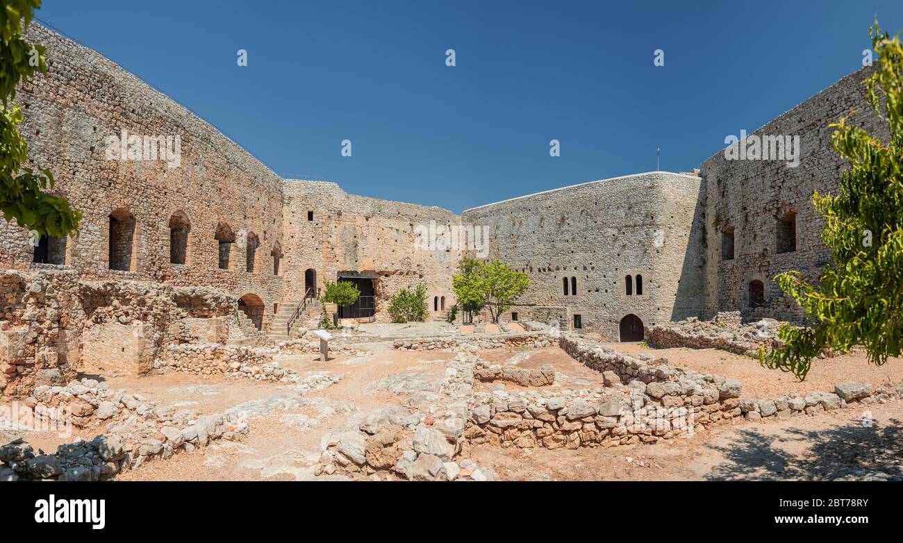 Chlemoutsi (also known as "Clermont") castle at Kastro village ...