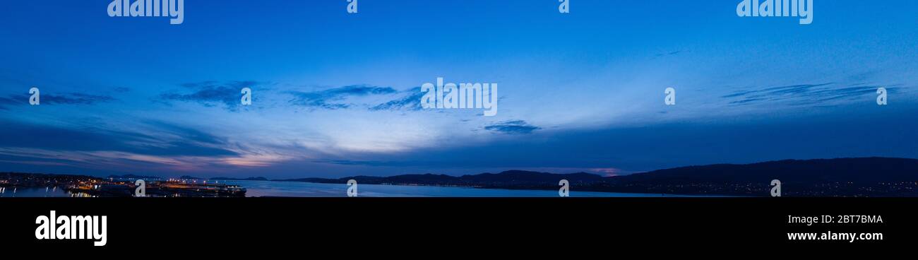 Panoramic night sky hi-res stock photography and images - Alamy
