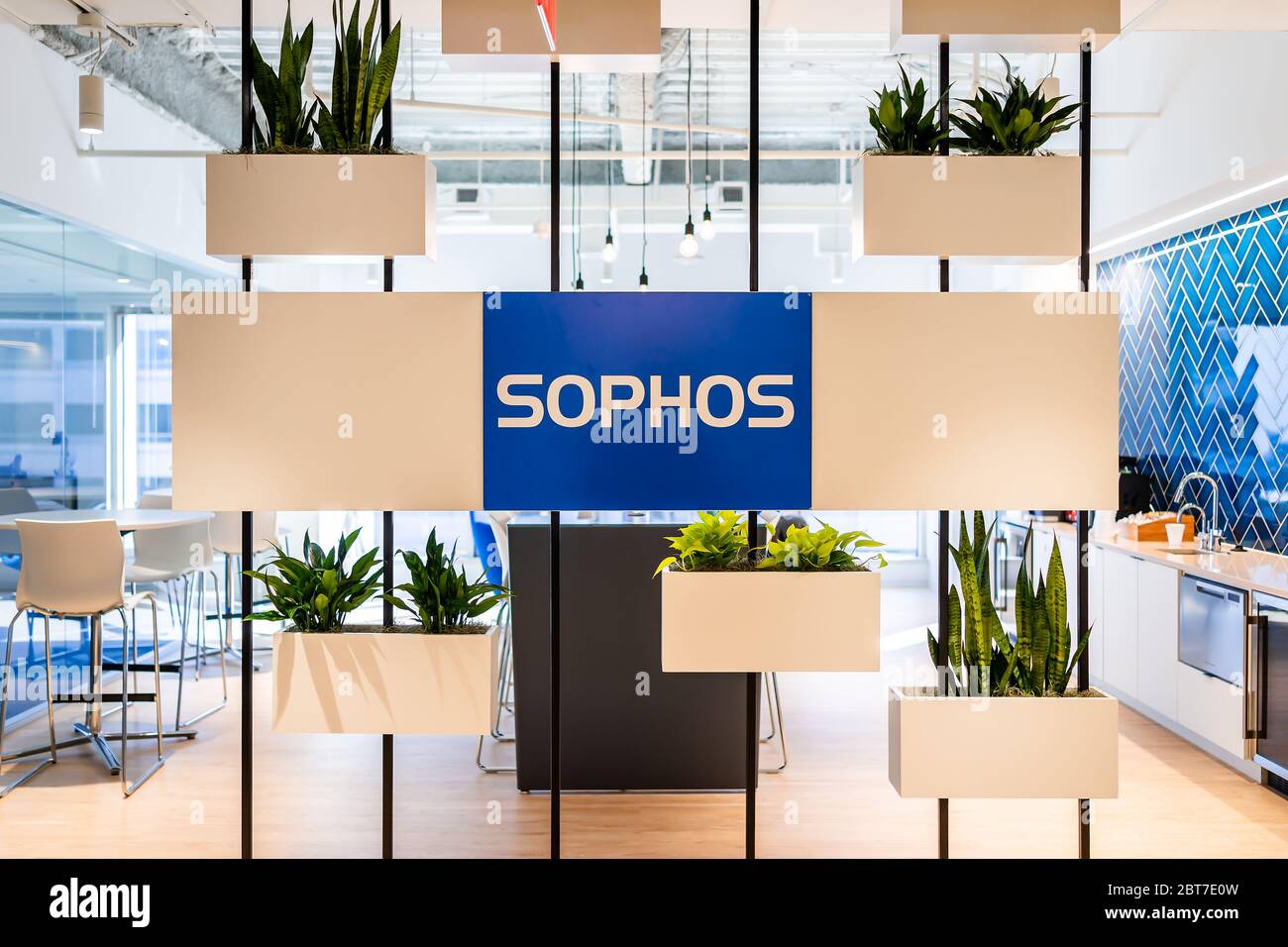 Sophos building hi-res stock photography and images - Alamy