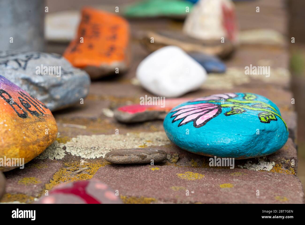 Stone snakes hi-res stock photography and images - Alamy