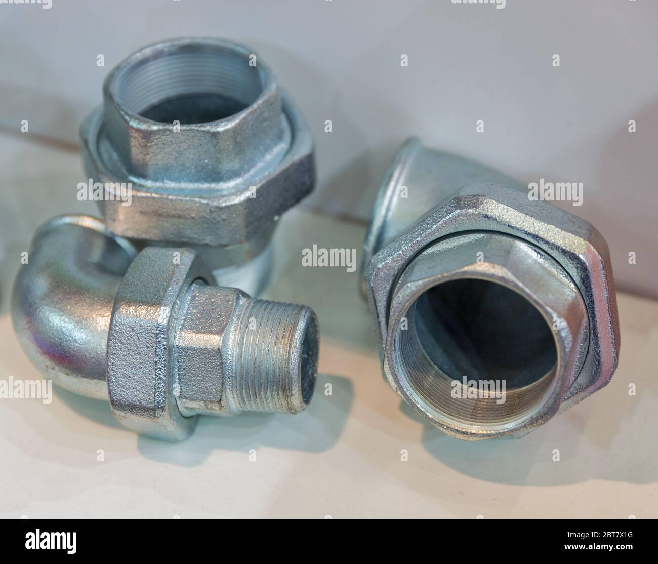 Brass fittings hi-res stock photography and images - Alamy